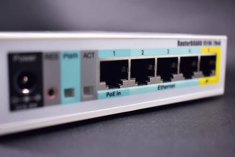 How To Reset MikroTik Router (Step-by-Step Tutorial) | DeviceTests