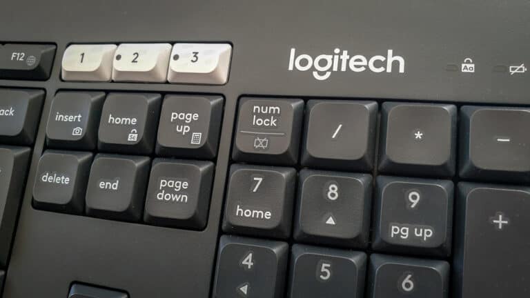How To Print Screen on Logitech Keyboard (Complete Guide) | DeviceTests