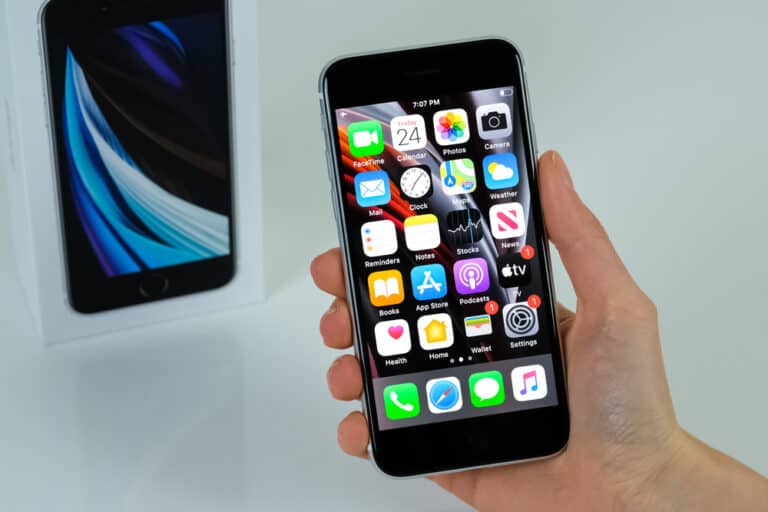 Where Is the Utilities Folder on iPhone? (Answered!) | DeviceTests