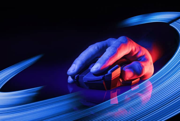 What Is a DPI Switch Button on a Mouse? | DeviceTests