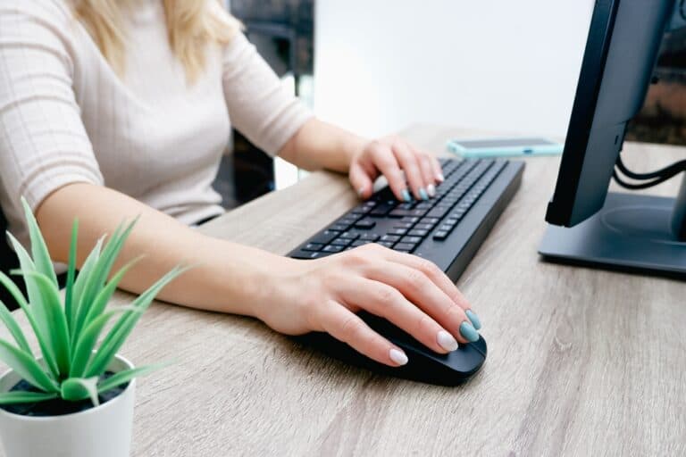 Why Is My Keyboard Typing Double Letters? (& How To Fix) | DeviceTests Why Is My Keyboard Typing Double Letters? (& How To Fix) | DeviceTests