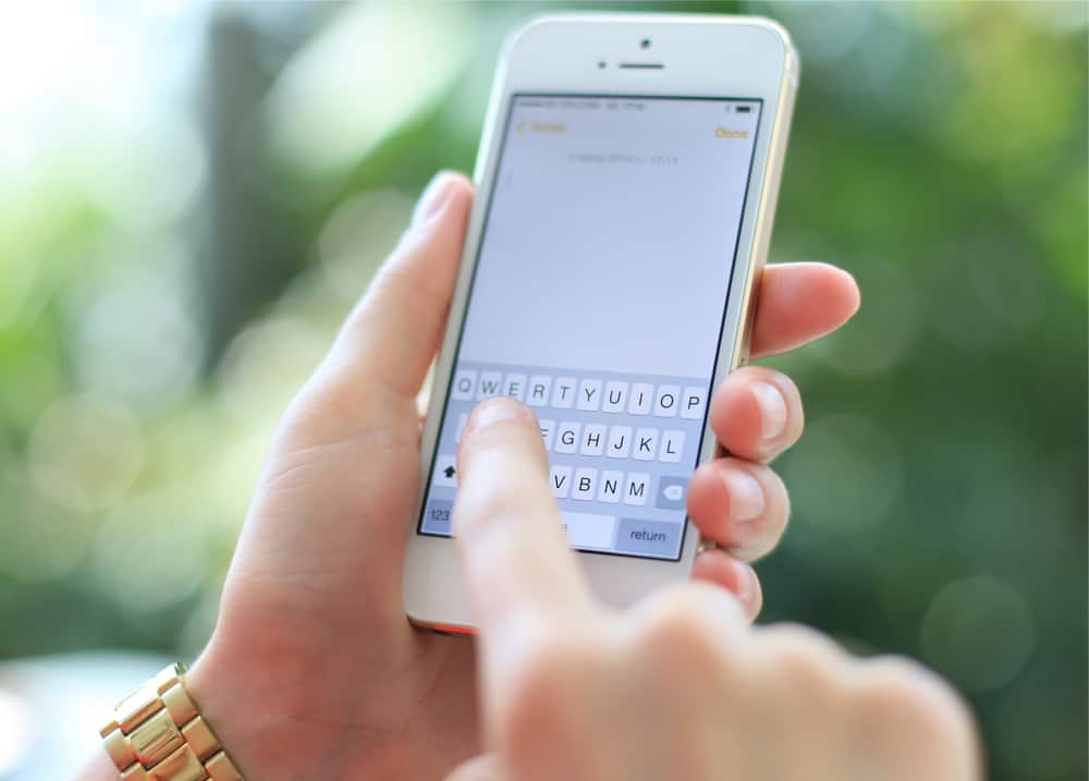 How To Send Mass Texts On An IPhone DeviceTests